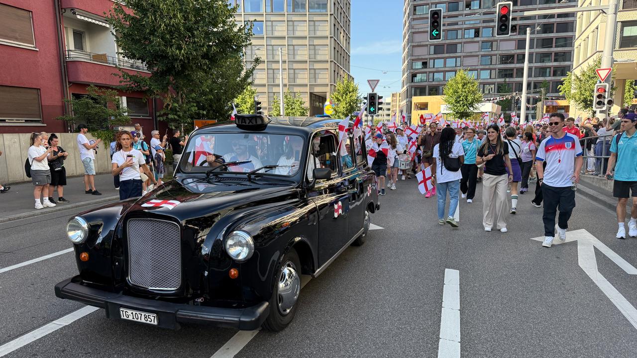 Bokep bocil vs tante she is pint sized spinner with amazing