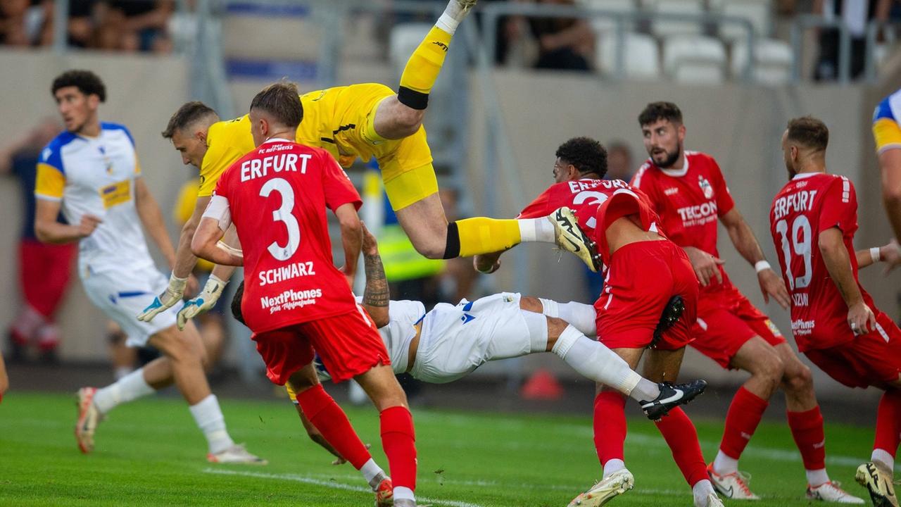 Fußball | Regionalliga: Erfurt vs. Jena: Es geht um die Nummer eins in ...
