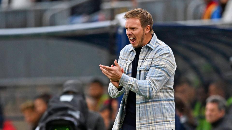 WM 2026 und ein Blick in die Historie: DFB und die USA - Abflug, nasse ...