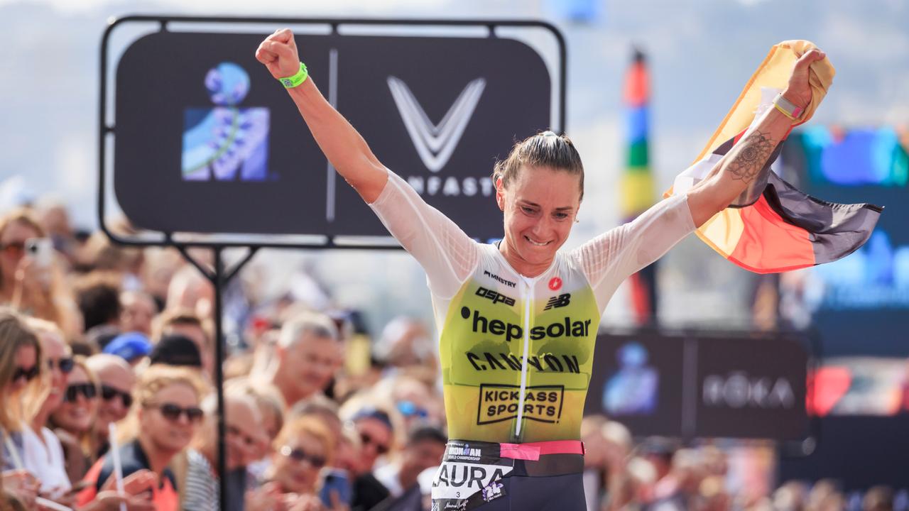 Triathlon: "Bestes Gefühl der Welt" - Laura Philipp triumphiert bei ...