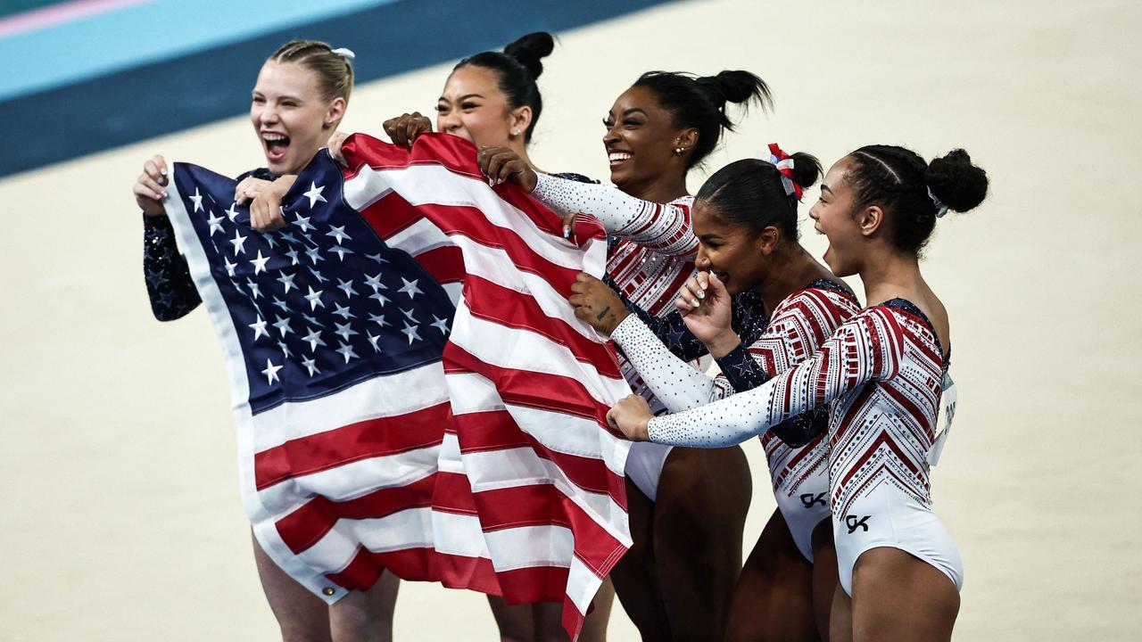 Turnen: Simone Biles führt Team USA zu Olympia-Gold | sportschau.de