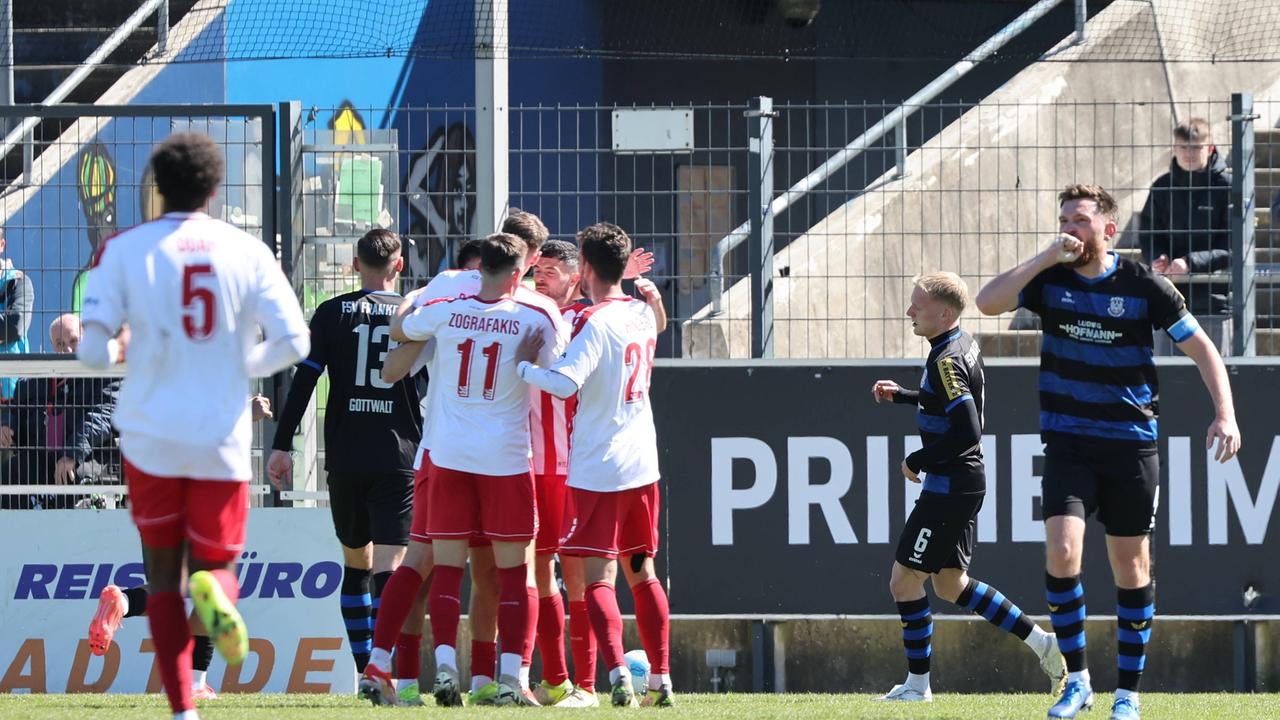 Sieg gegen den FSV in der Regionalliga: KSV Hessen Kassel schlägt den ...