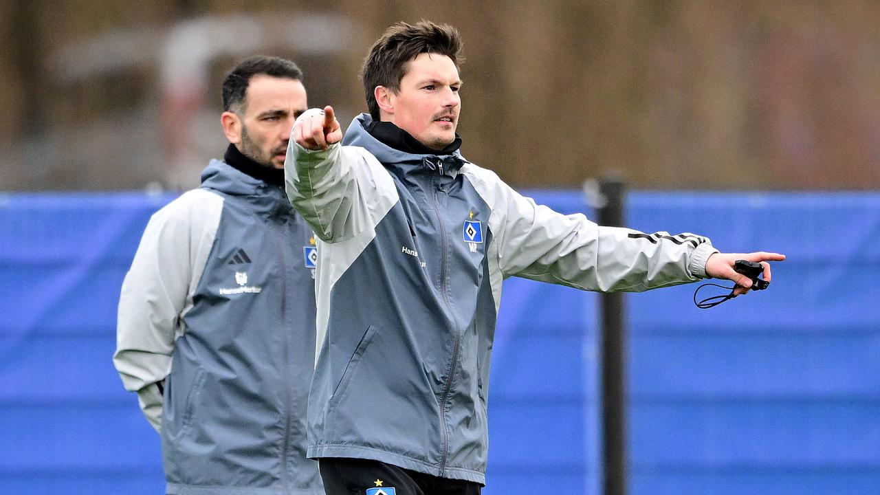 Übernimmt interimsweise: Co-Trainer Polzin beerbt Walter beim HSV ...