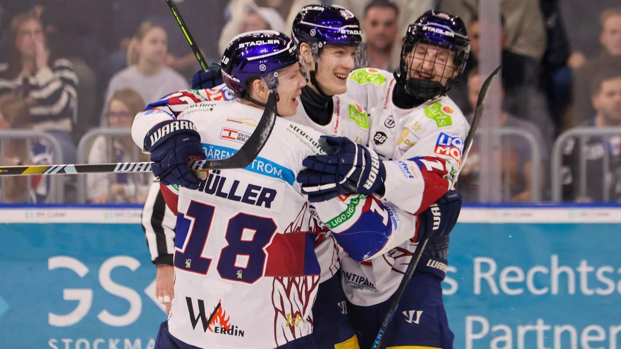 Playoff-Viertelfinale: Eisbären Berlin gewinnen auch zweites Spiel ...