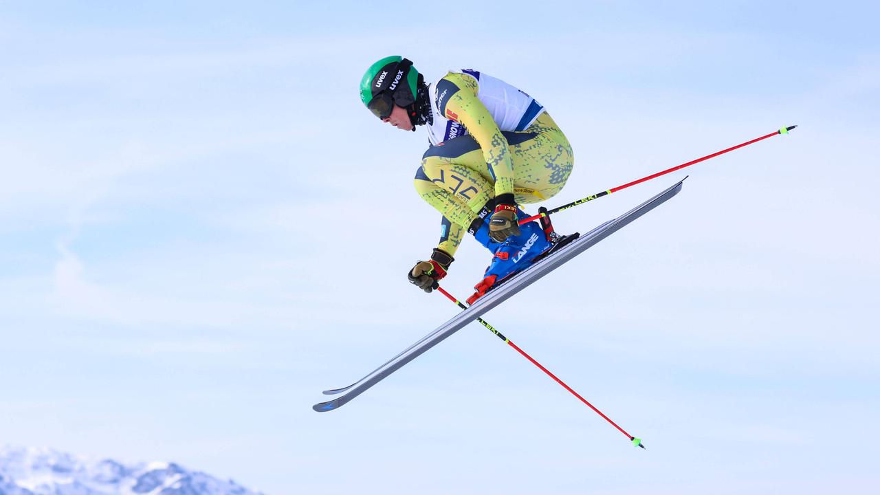 Freestyle-Weltcup in San Pellegrino : Skicross der Frauen und Männer ...