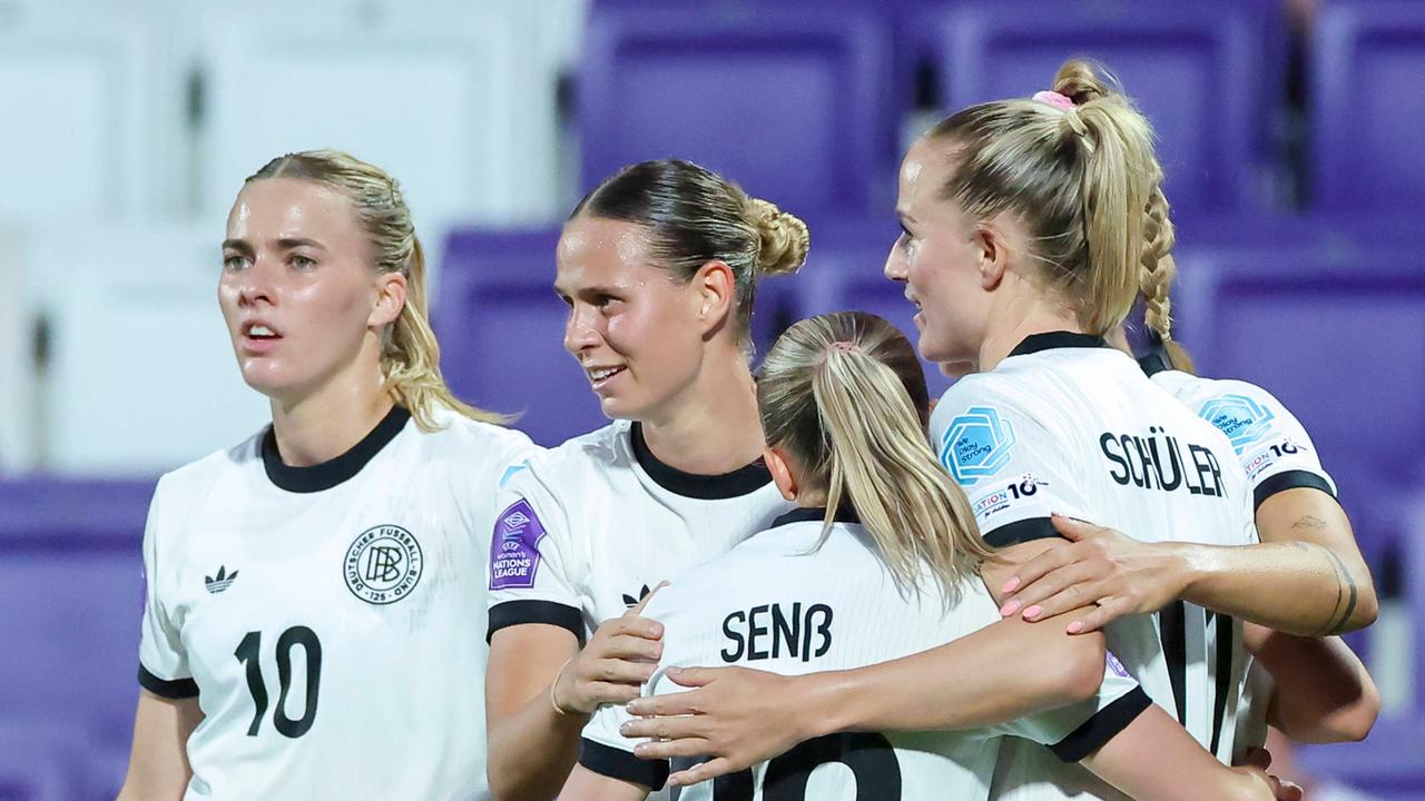 Fußball-Turnier in der Schweiz : Fußball-EM 2025: Sechs Spielerinnen ...