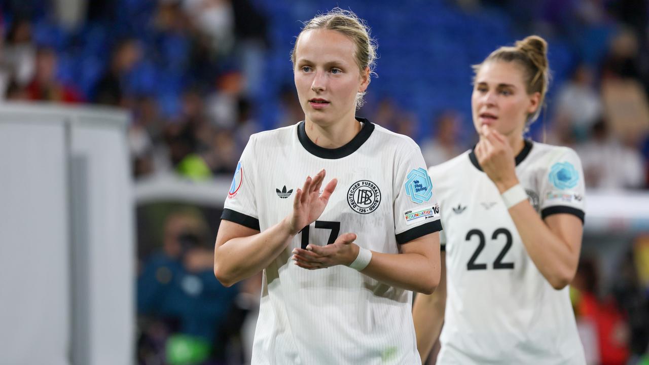 Frauen-EM: Franziska Kett - Abireise ins Halbfinale | sportschau.de