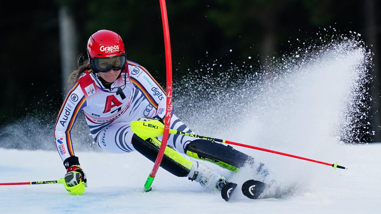 Ski Alpin: Slalom der Frauen in Semmering - der 1. Lauf im Re-Live ...