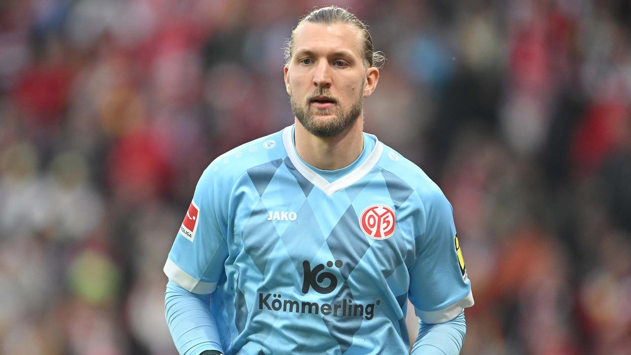 Mainzer Torhüter hofft auf DFB-Nominierung: Robin Zentner - "Brauche kein Bewerbungsgespräch ...