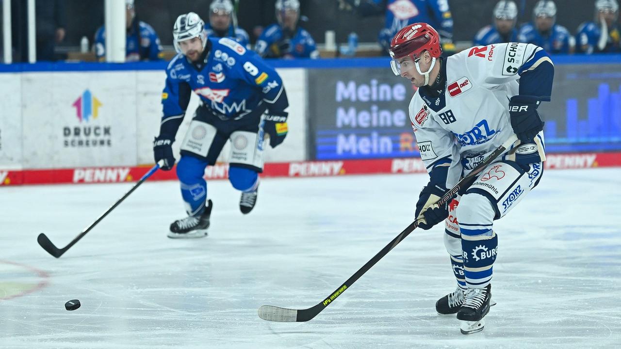 DEL: Dresdner Eislöwen besiegen Schwenninger Wild Wings | sportschau.de