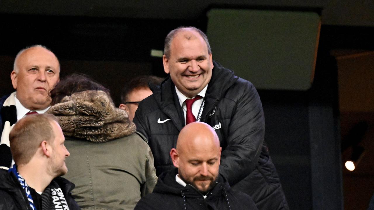 Lebensbedrohliche Situation: Lebensbedrohliche Situation: Wie Eintracht ...