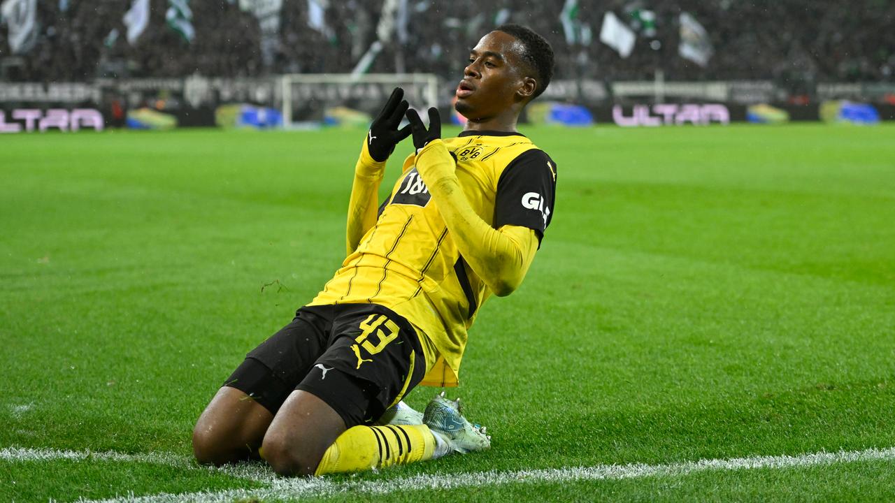 Tor des Monats Dezember: Tor 1 - Jamie Gittens | sportschau.de