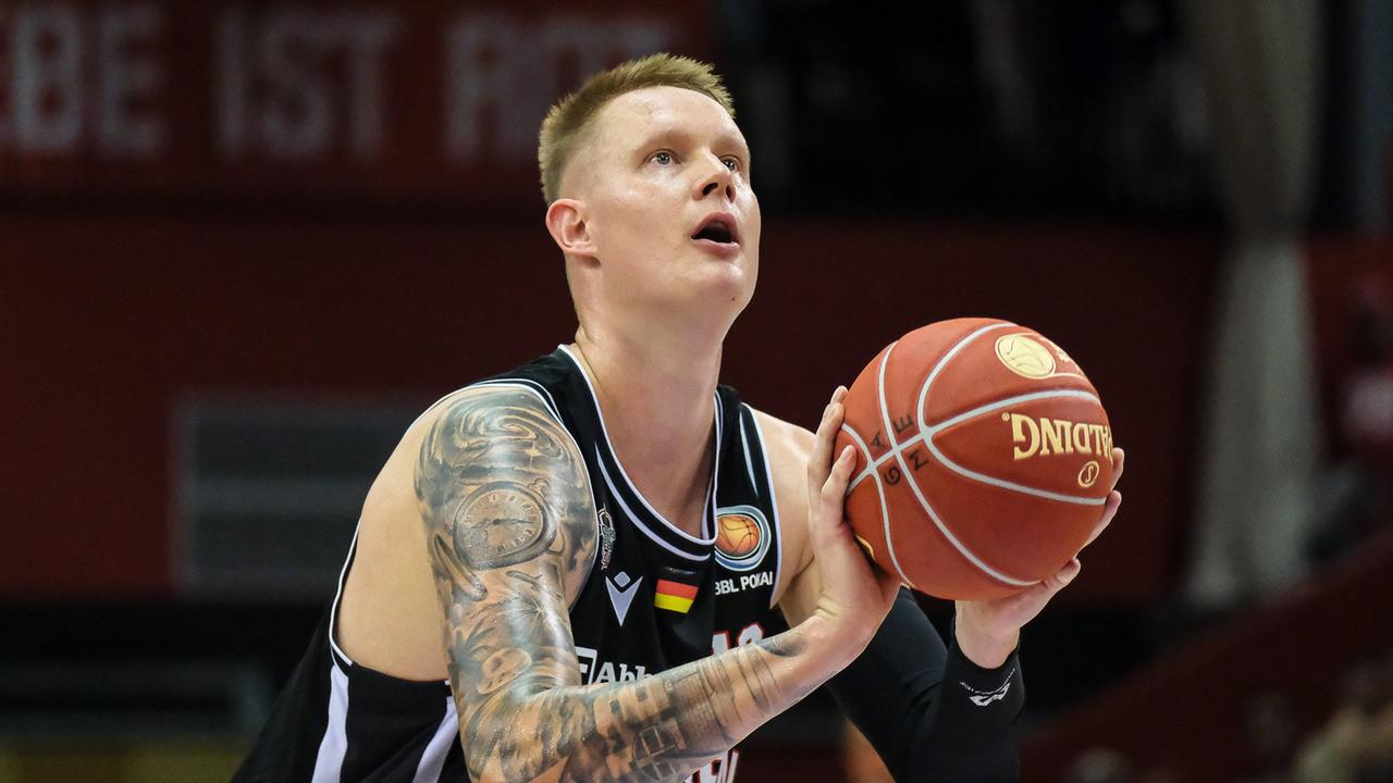 Basketballer der Gießen 46ers im Interview : Basketballer Robin Benzing von den Gießen 46ers ...