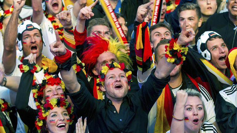 Public Viewing nach 22 Uhr in Münster erlaubt | sportschau.de