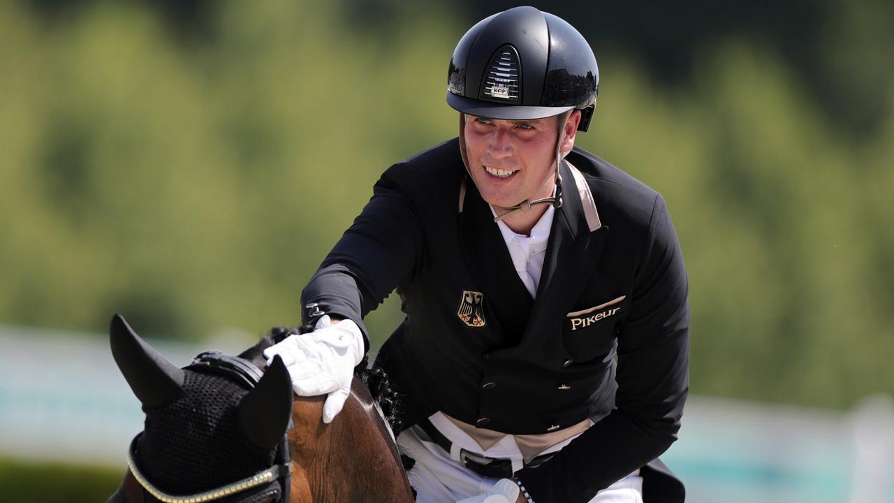 Reiten bei Olympia 2024: Guter Start für deutsche Dressur-Equipe durch ...