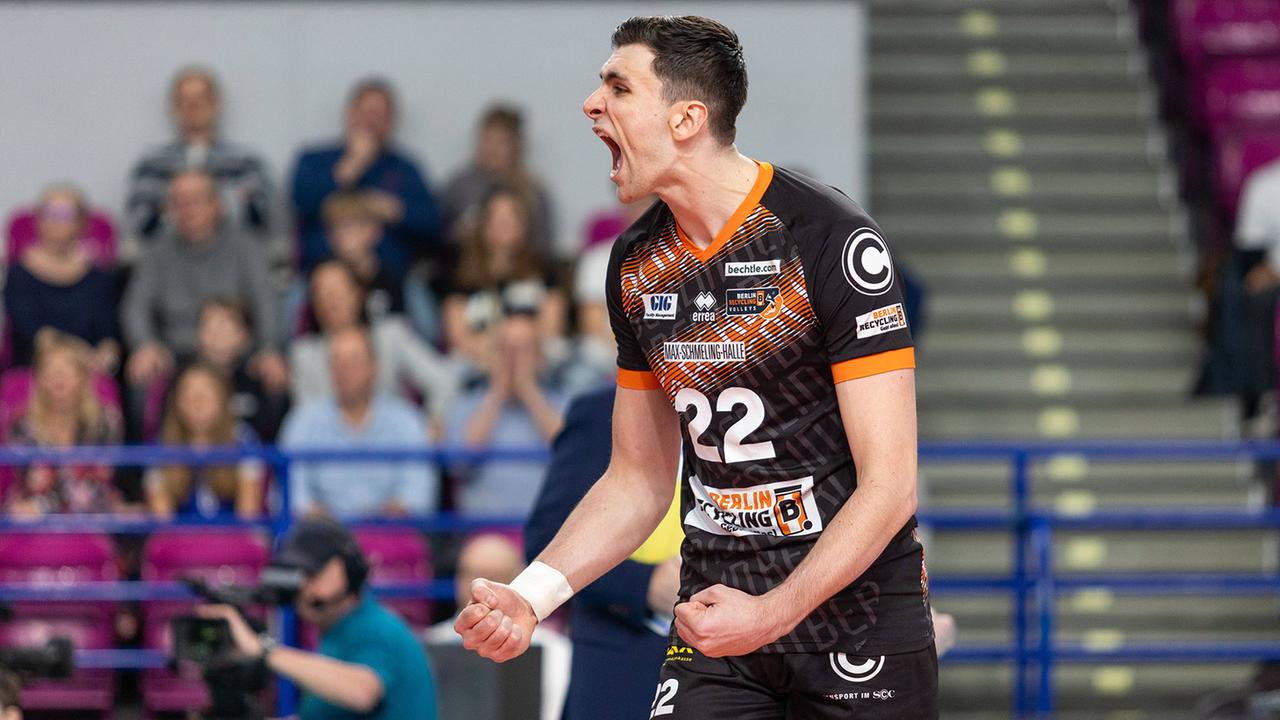 Champions League: Champions League: Jake Hanes führt BR Volleys in ...