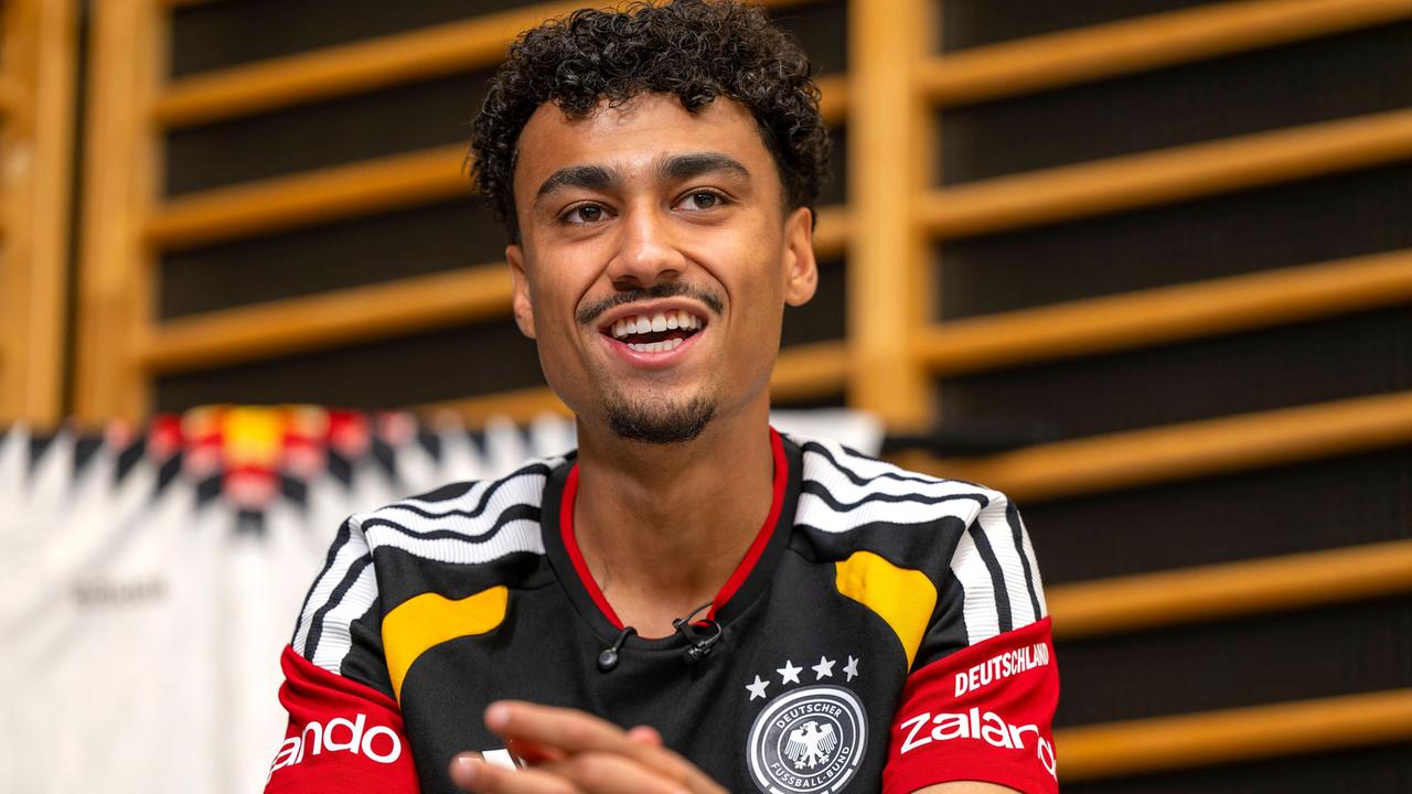 Eintracht-Profi Nathaniel Brown: Eintracht-Profi Nathaniel Brown bei ...