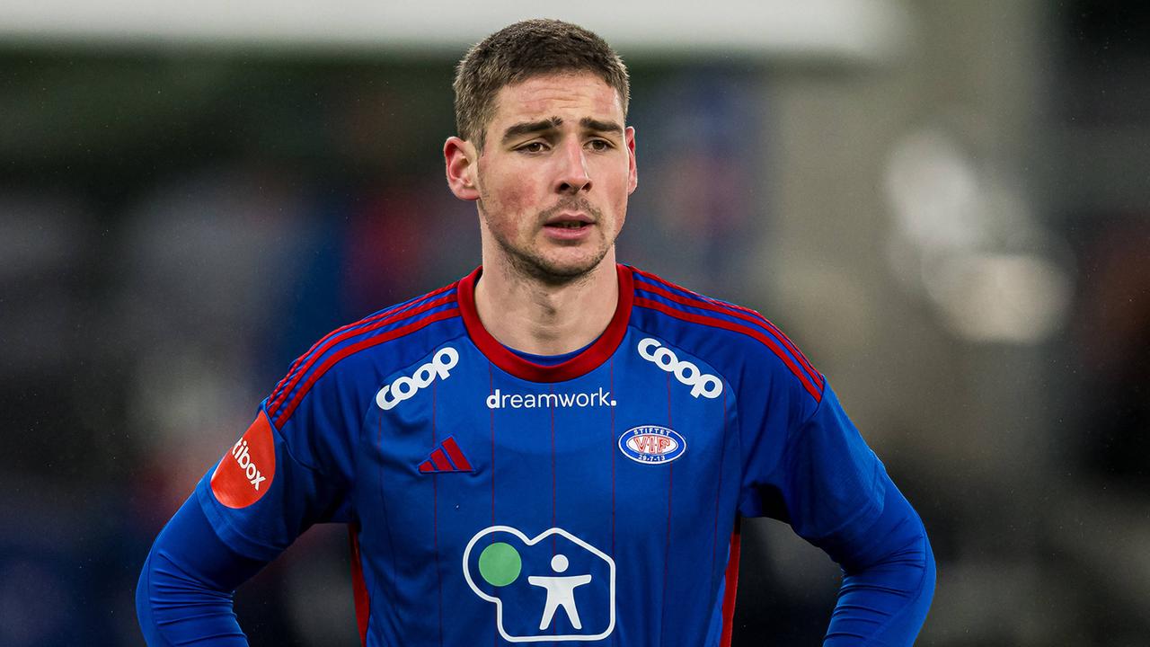 Fußball: Fußball: Union Berlin verpflichtet Stürmer Andrej Ilic ...