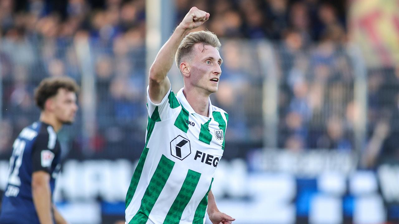 Doppelpack gegen Paderborn: Mees rettet Münster einen Punkt | sportschau.de