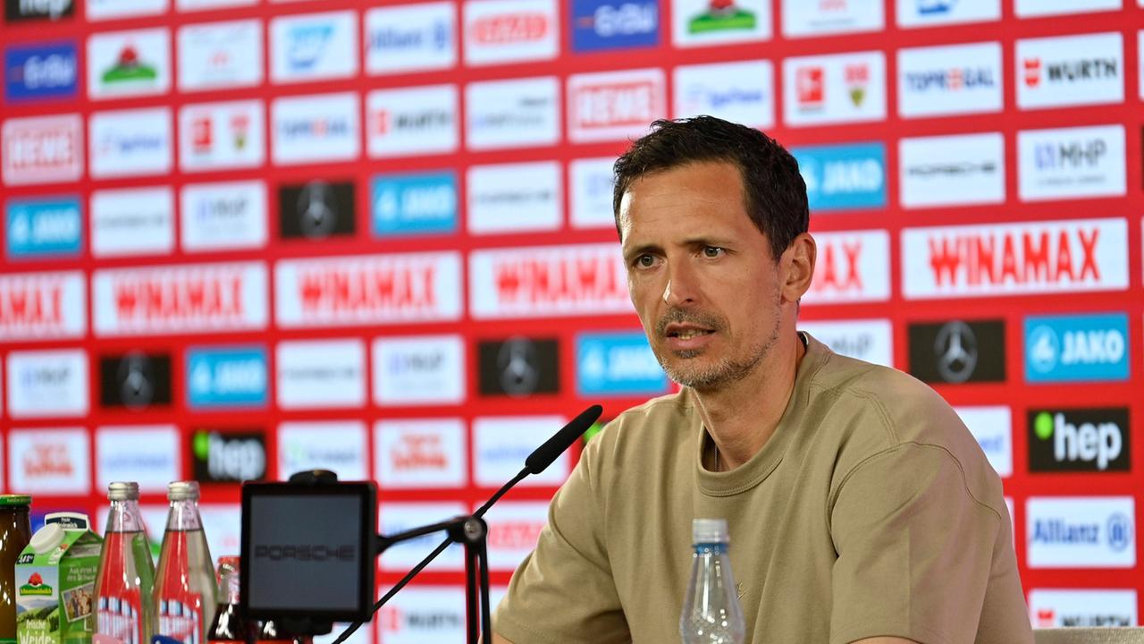 Die komplette Eintracht-PK nach dem Auswärtsspiel in Stuttgart ...