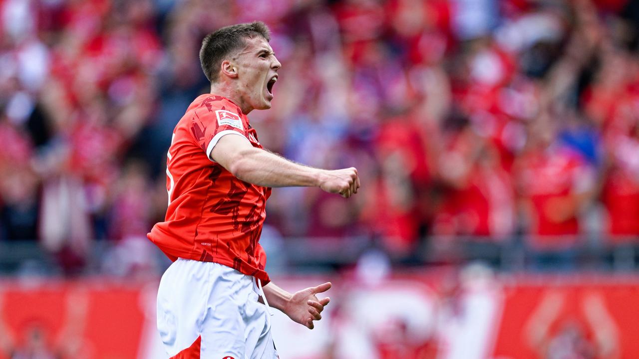 Nachspielzeit entscheidet : Kaiserslautern mit 13-Minuten-Hammer gegen ...