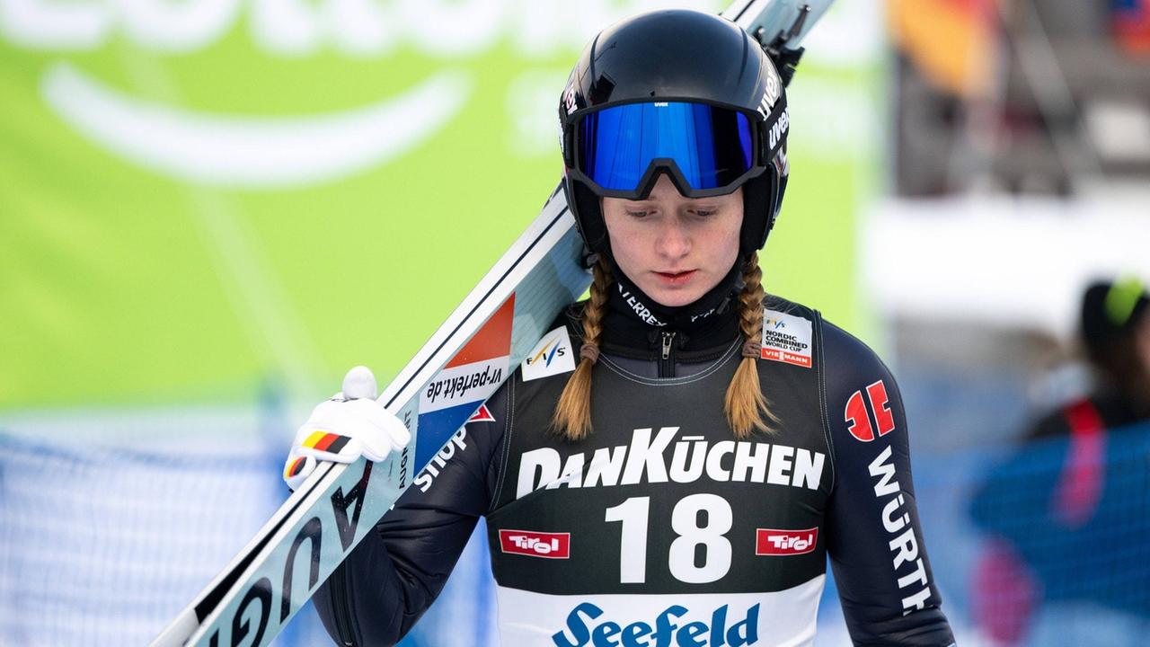 Nordische Kombination: Nach Kreuzband-Operation: Cindy Haasch fällt länger aus | sportschau.de