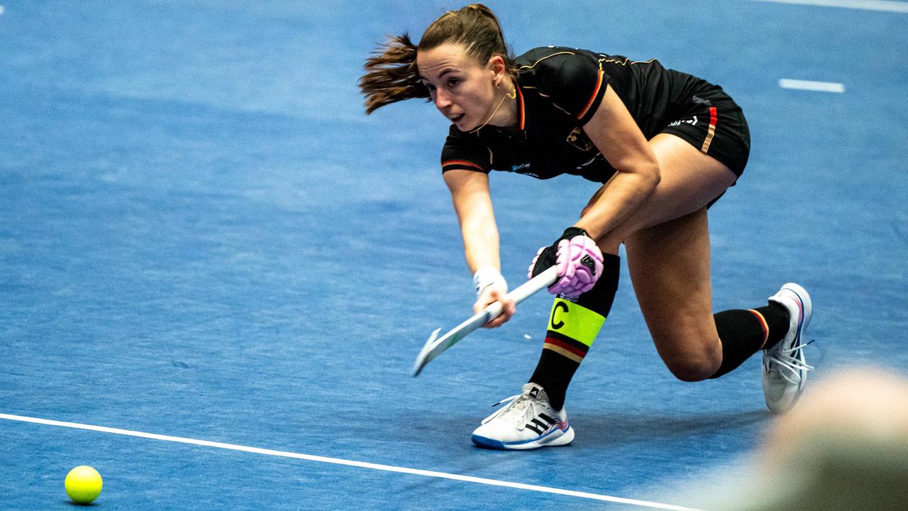 Hallenhockey-EM: Hockey-Frauen holen Gold in der Halle | sportschau.de