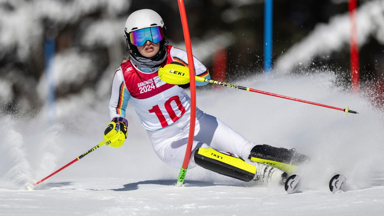 Romy Ertl gibt ihr Weltcup-Debüt im Slalom | sportschau.de