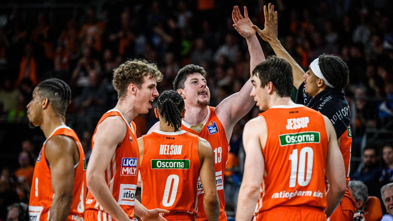 Basketball-Playoffs: Ulm erkämpft sich den Matchball gegen Würzburg ...