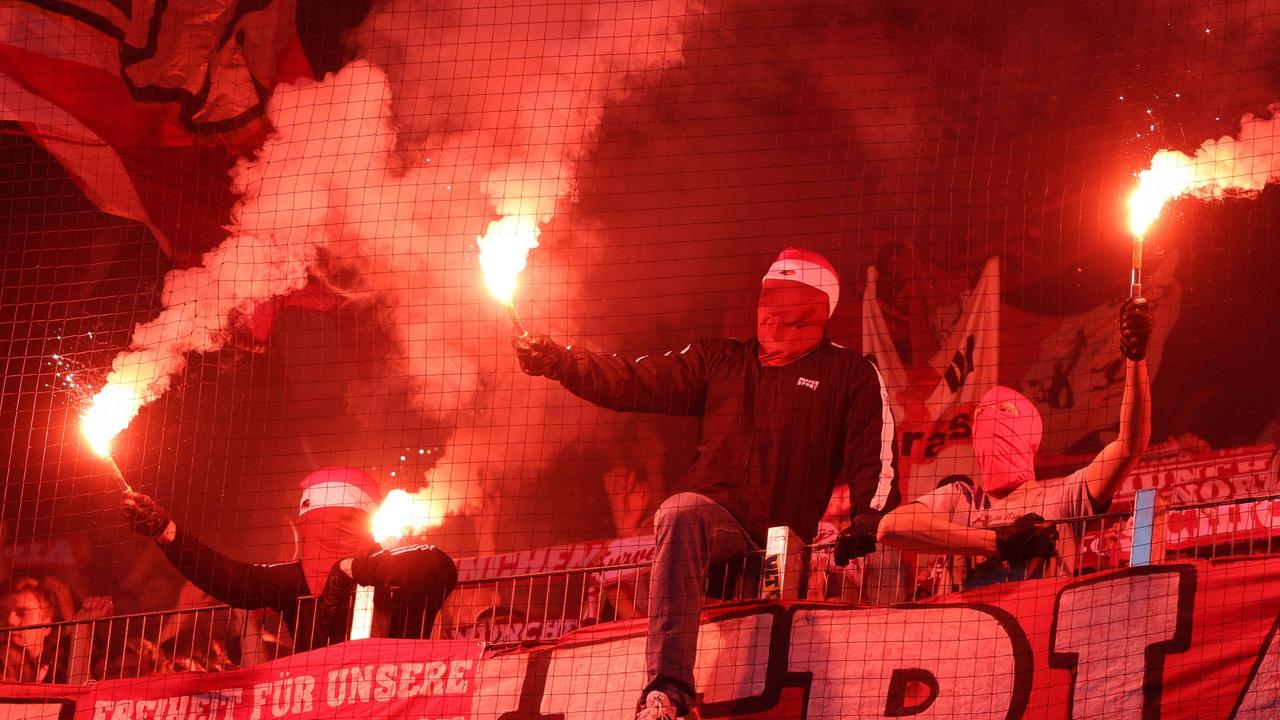 buten un binnen: Ermittlungen gegen 100 Bayern-Ultras: Polizei Bremen ...