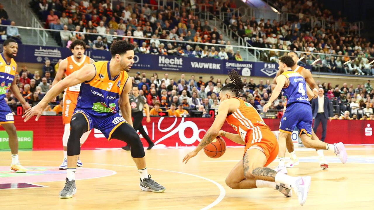 BBL: 67:85-Auswärtsniederlage - Ulm stolpert in Rostock | sportschau.de