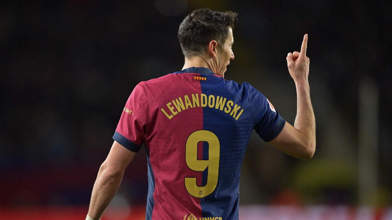 Auswärtssieg in La Liga : Barca mit Kantersieg - Real baut Tabellenführung aus | sportschau.de