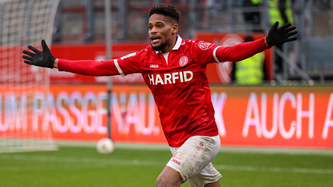 Isaiah Young ist Torschütze des Monats Februar 2022 | sportschau.de