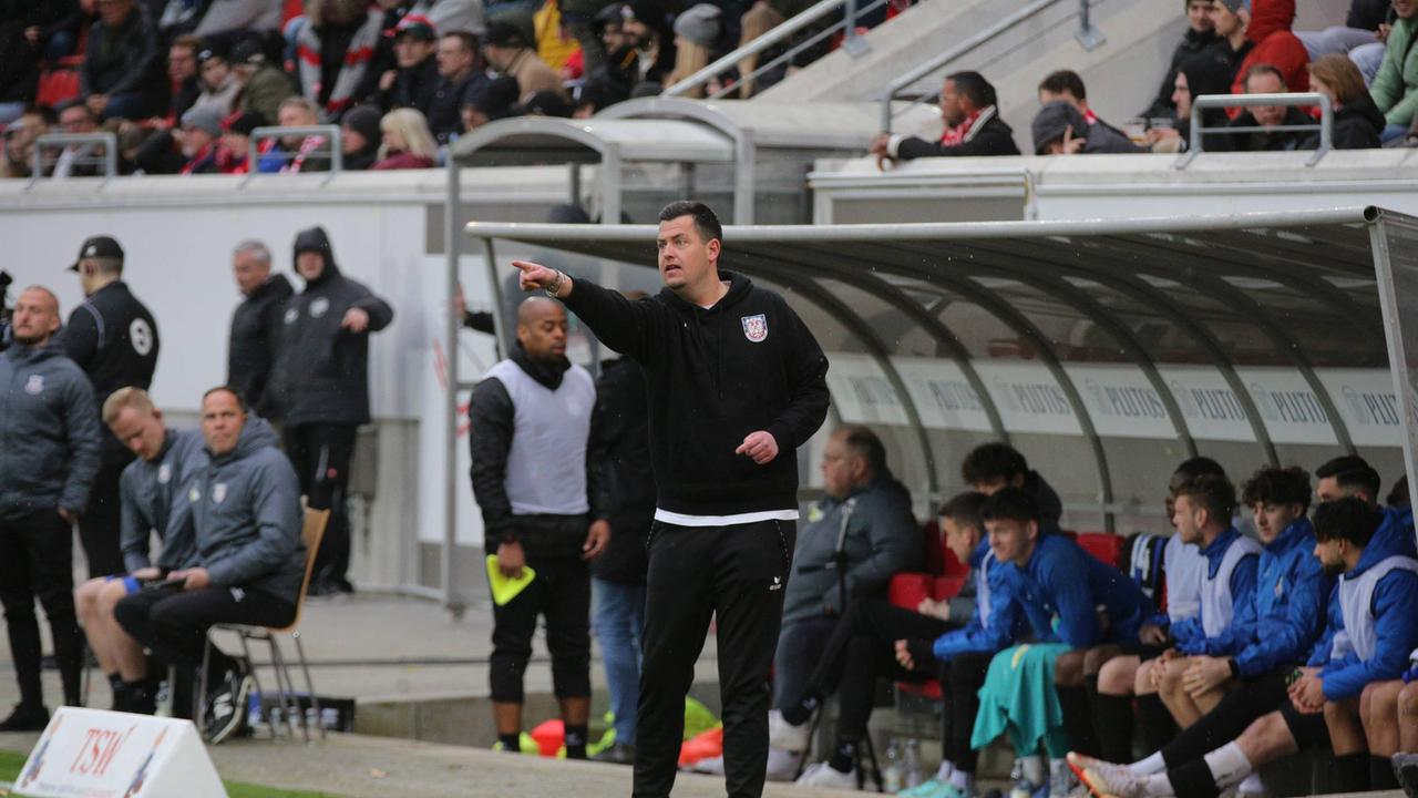 Kickers gewinnen kleines Main-Derby: Regionalliga Südwest: "Görner raus ...