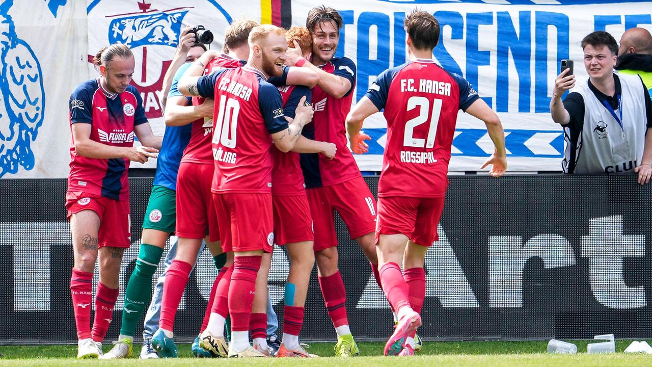 3. Liga: Hansa Rostock mittendrin - Gelingt der Aufstieg noch? | sportschau.de