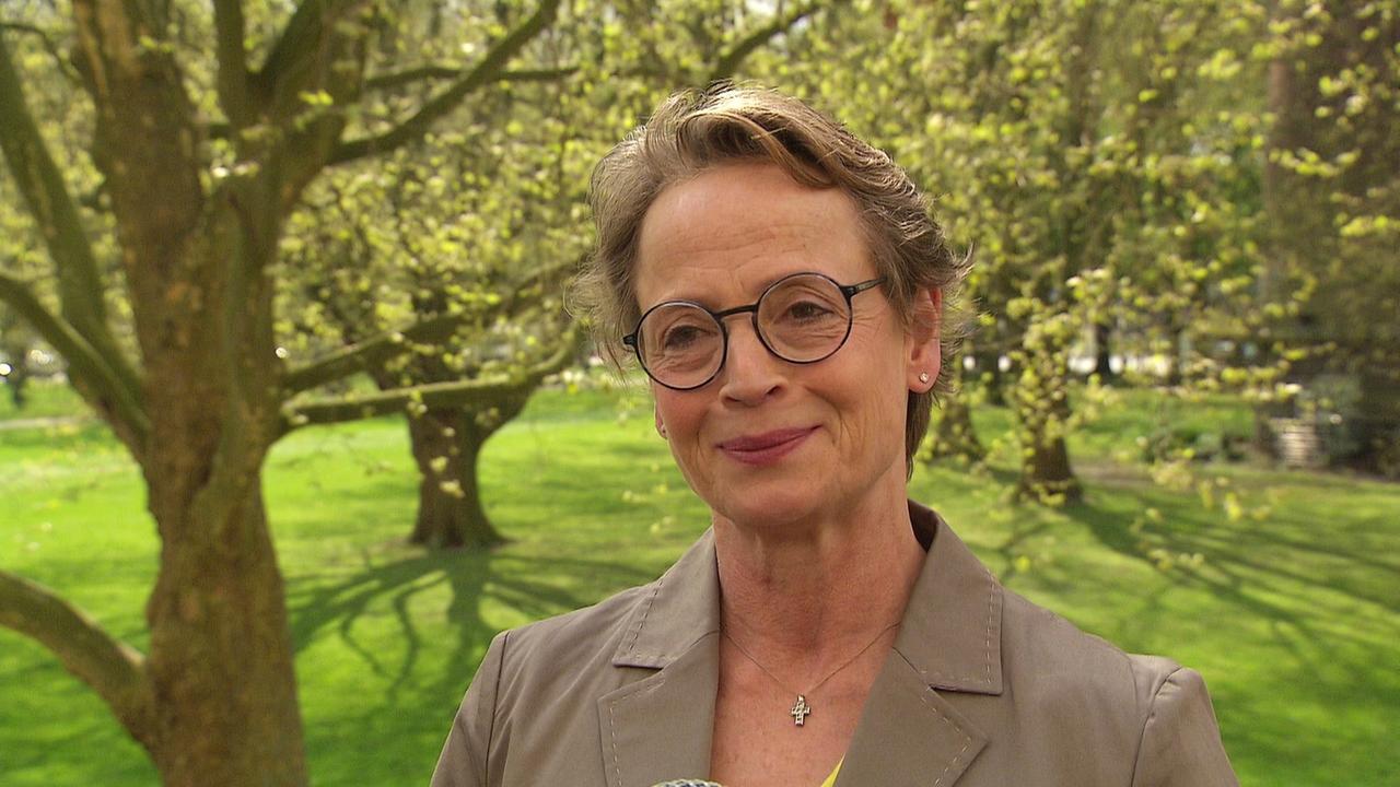 Isabell Werth: "Derby in Hamburg hat fantastische Stimmung" | sportschau.de